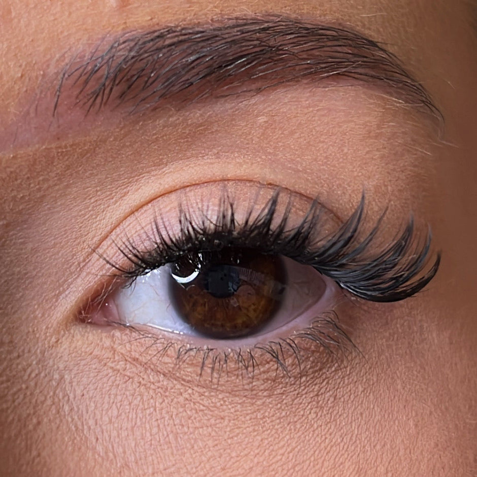 Pre-Glued Lashes, Self Adhesive DIY Lashes l Lash Ribbons – Lash Ribbons®
